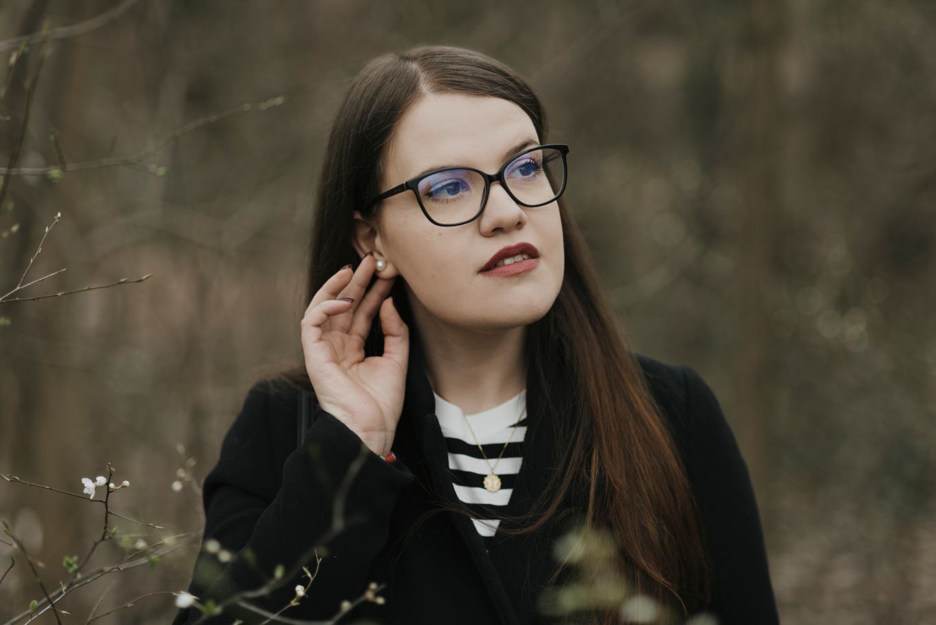 Излиза дебютната стихосбирка на поетесата и журналист Катя Димитрова ...